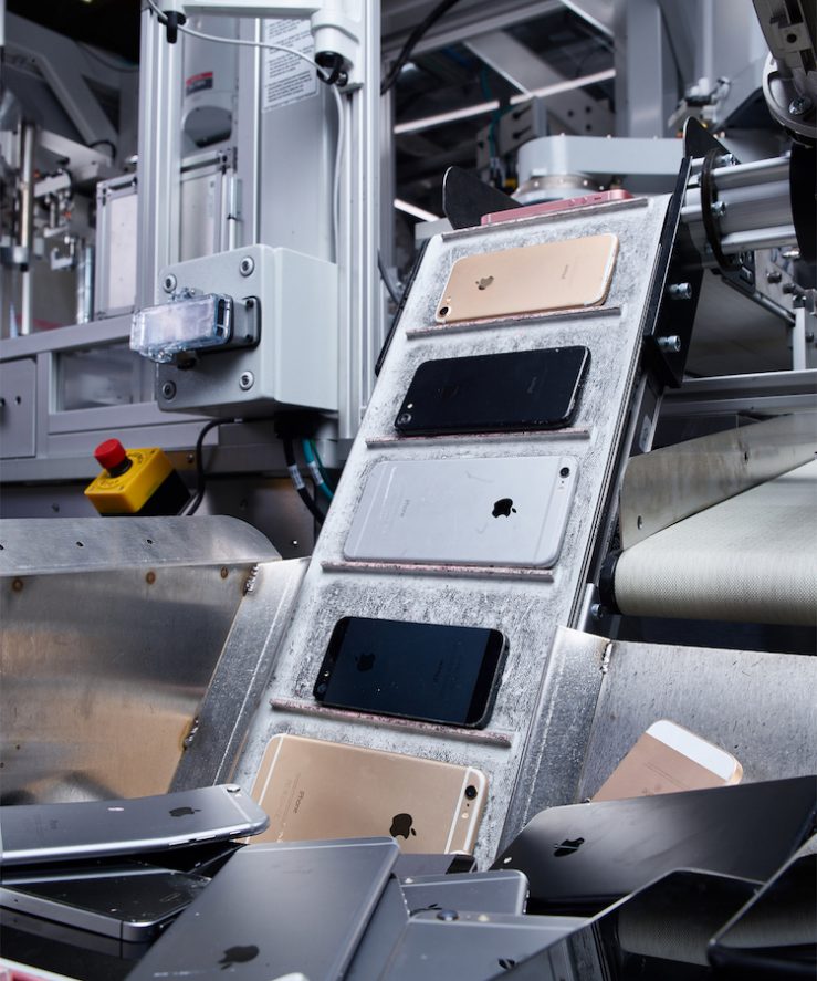 Apple étend ses efforts pour le recyclage de produits avec son robot ...