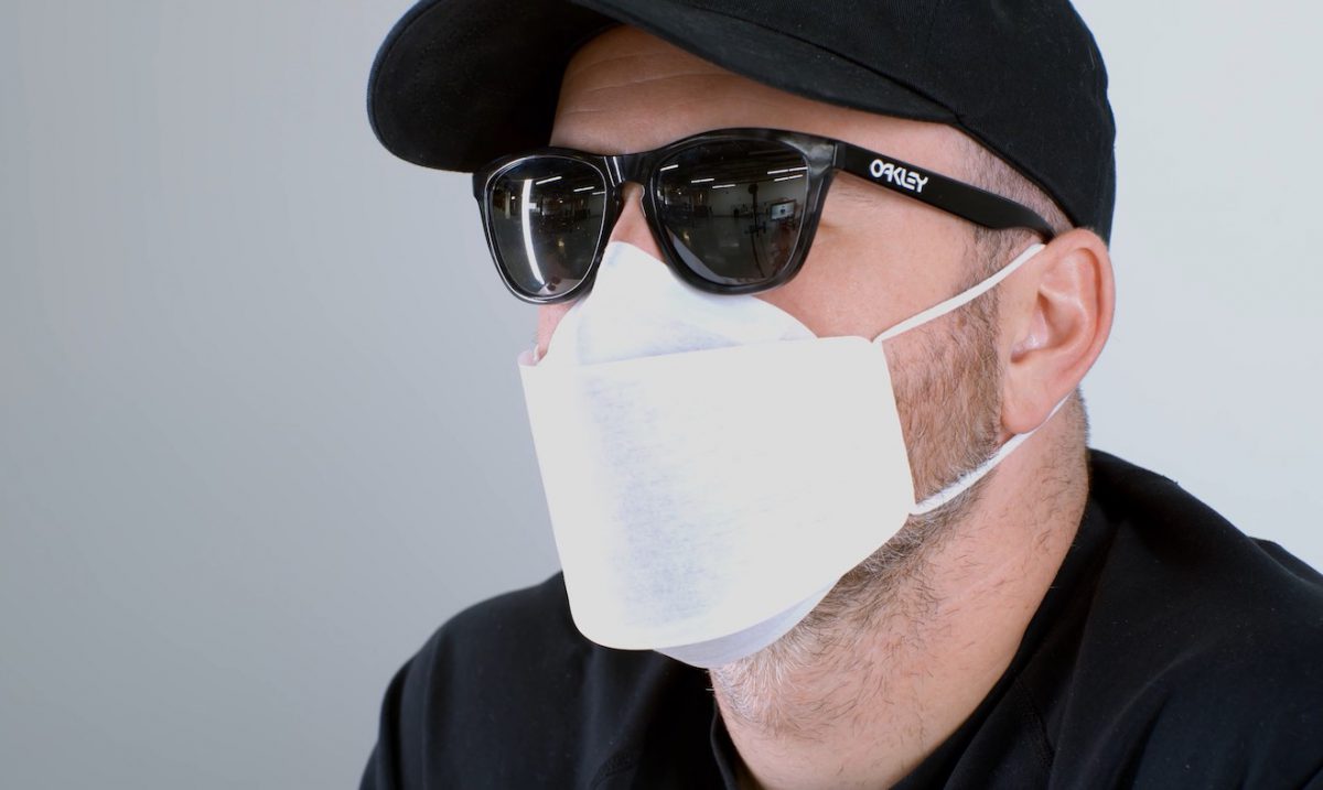 L'Apple Face Mask se dévoile en vidéo : déballage et essayage ...