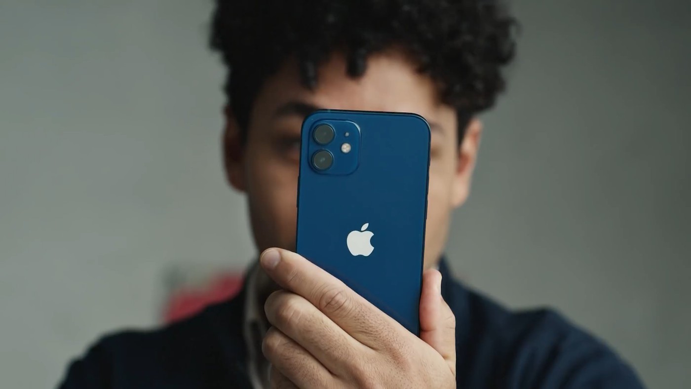Une nouvelle pub Apple pour le suivi publictaire d'iOS 14 - iPhoneAddict.fr