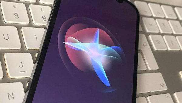 iOS 18 : Siri avec de l'IA générative serait bien présenté à la WWDC ...